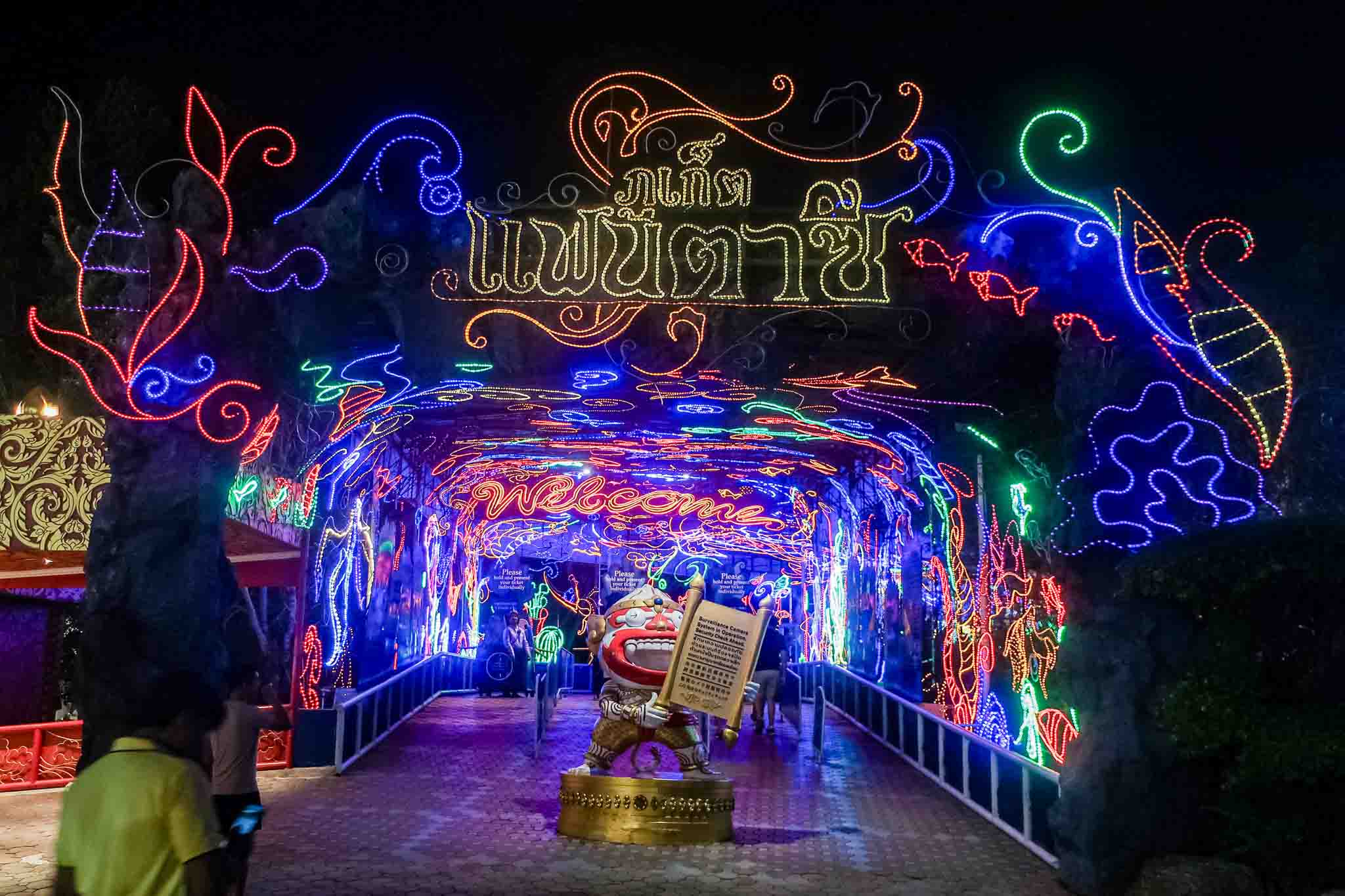 Phuket FantaSea Theme Park and Show Review